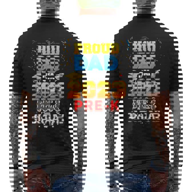 Proud Dad Of A 2025 Graduate Dad Graduation 2025 Father Men's T-shirt ...