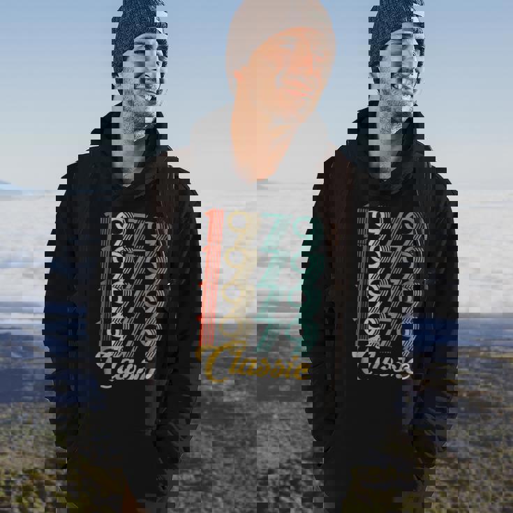 Vintage 39Th Birthday 1979 Classic 39 Years Old Hoodie | Mazezy