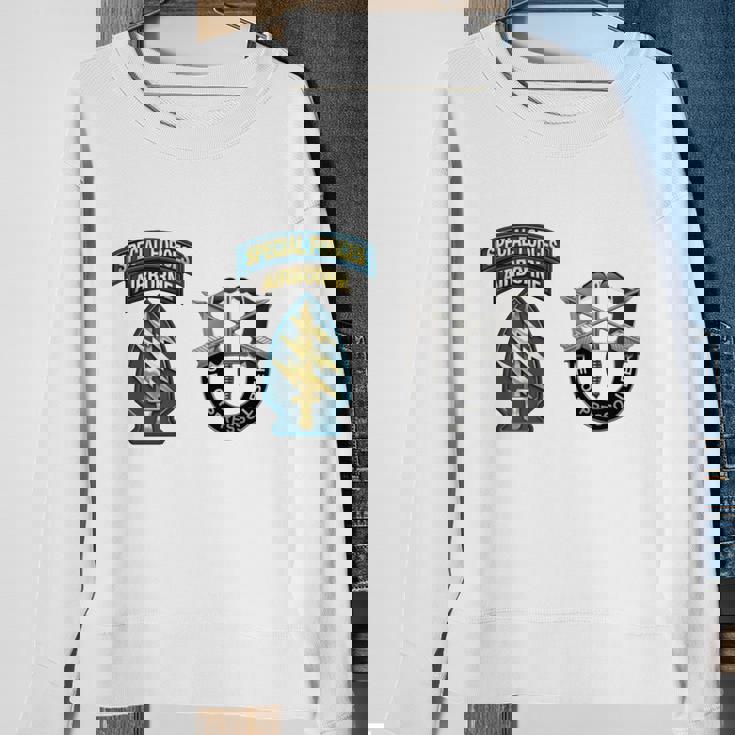 U S Army Special Forces Green Berets Ssi Dui Men Women Sweatshirt ...