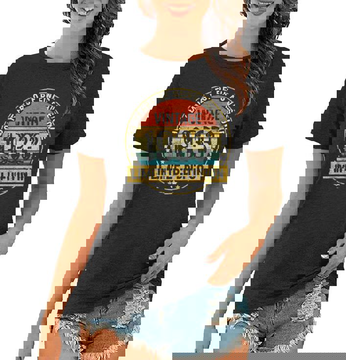 90 Year Old Gifts Made In 1933 Vintage 90Th Birthday Retro V2 Women T-shirt - Thegiftio