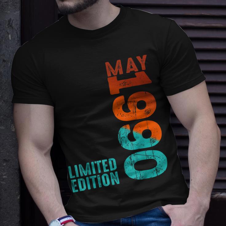 May 1990 Year 1990 Retro 1990 Vintage 1990 Since 1990 Unisex T-Shirt ...